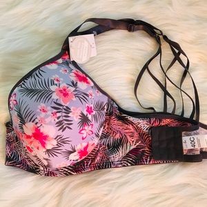 just be | Intimates & Sleepwear | Flowers Bras | Poshmark
